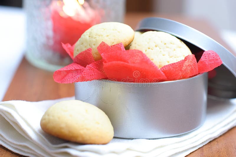 Cookies in a round box stock image. Image of attractive - 12896607