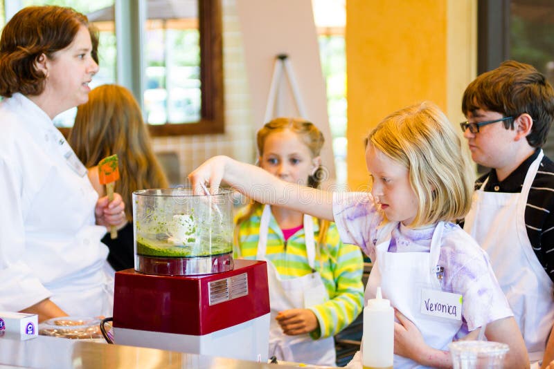 Cooking class editorial stock photo. Illustration of children - 283749823