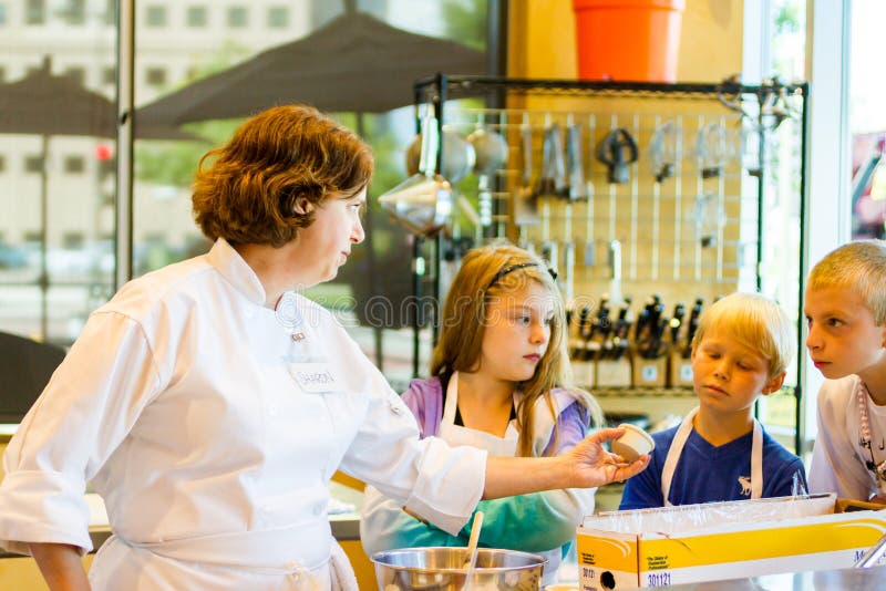 Cooking class stock photo. Image of food, teaching, preparing - 31926178