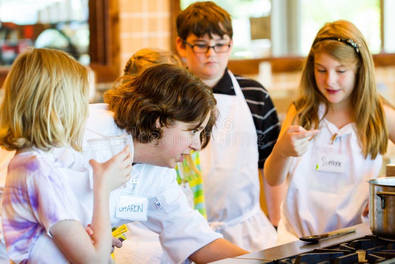Cooking class editorial photography. Illustration of female - 283758107