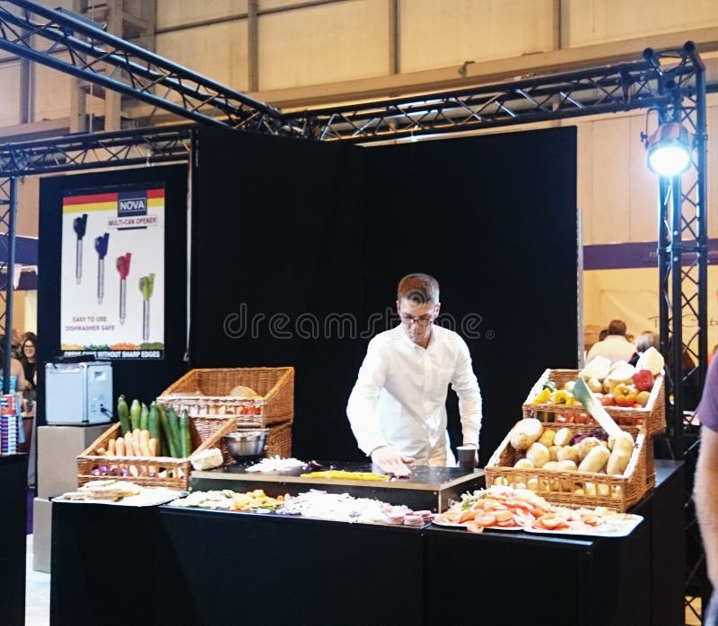 Cooking demo editorial photography. Image of demonstration - 45489462