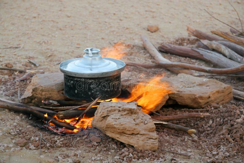 Cooking in the desert stock image. Image of oasis, dakhla - 42939215