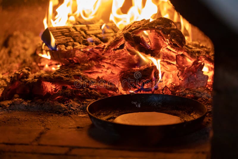 Cooking on fireplace stock image. Image of cauldron, essential - 6078929