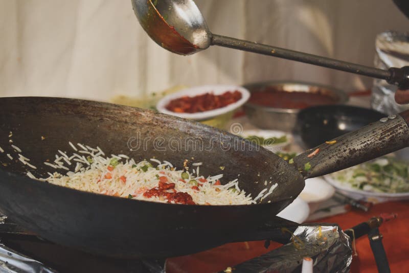 Cooking Fried Rice at Market Stall Stock Image - Image of sauce, indian ...