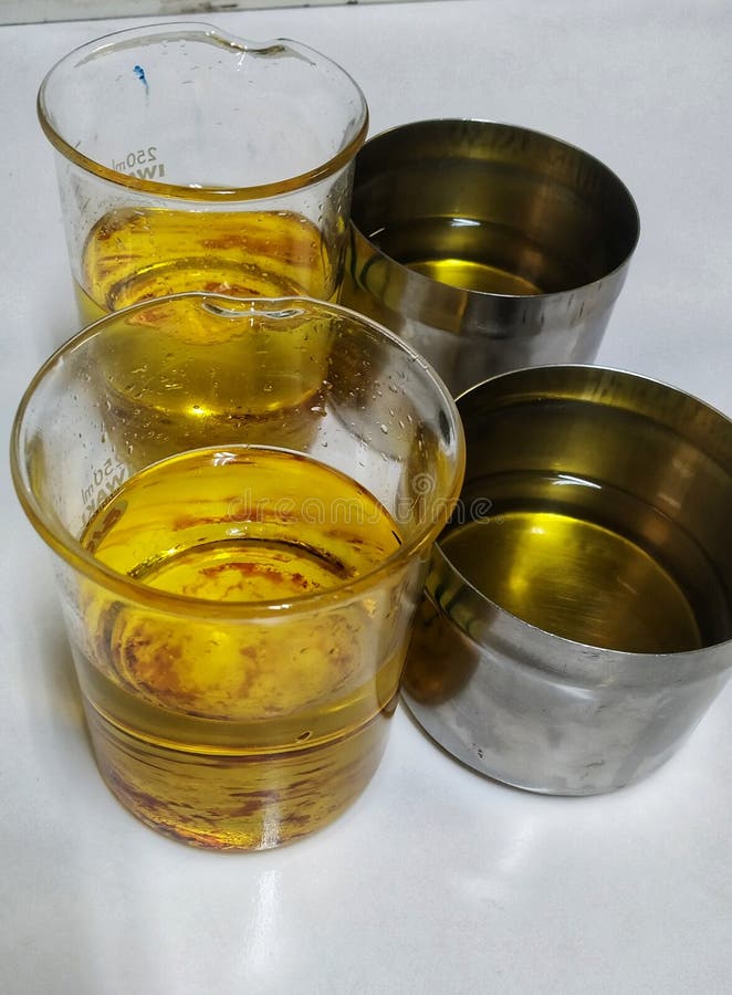 Cooking Oil in the Beaker Glass Stock Photo - Image of beer, dessert ...