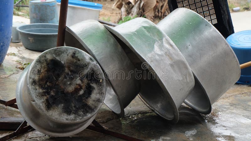 Cooking Pot after the Washing Stock Photo - Image of clean, container ...
