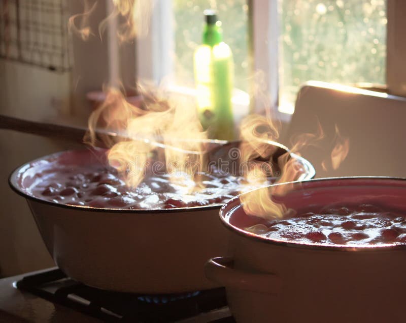 Cooking Process of Homemade Jam Stock Photo - Image of cook, bowl: 99630114