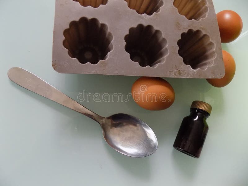 A Cooking Session To Do Fluted Stock Photo - Image of spoon, session ...