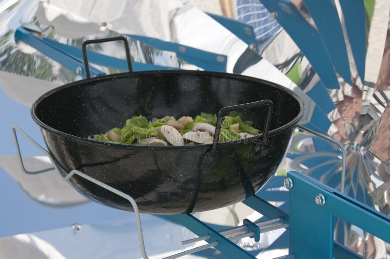 Solar cooker stock photo. Image of energy, object, zanskar - 7748068