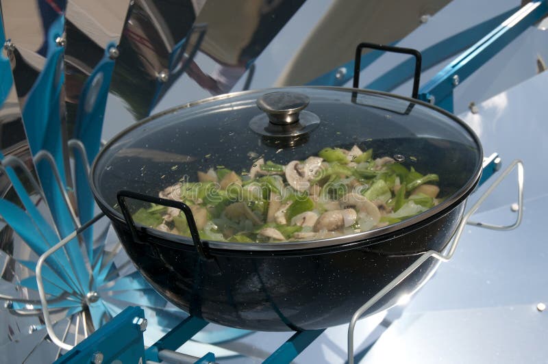 Solar cooker stock photo. Image of energy, object, zanskar - 7748068