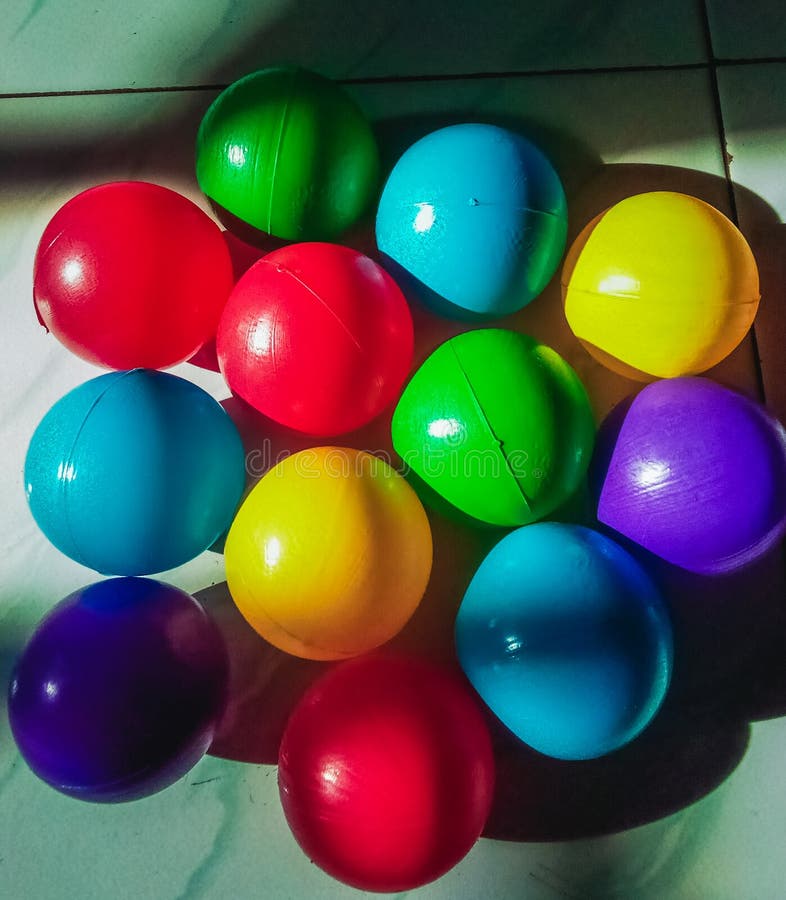 Cool Background Aesthetic Small Ball Stock Photos - Free & Royalty-Free ...