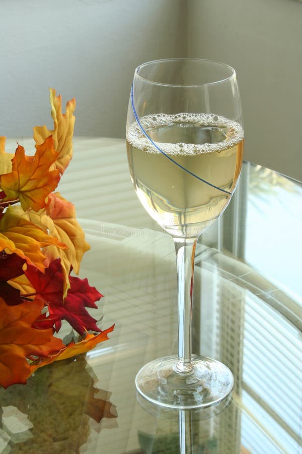 Cool glass of white wine 7 stock image. Image of splash - 1214979