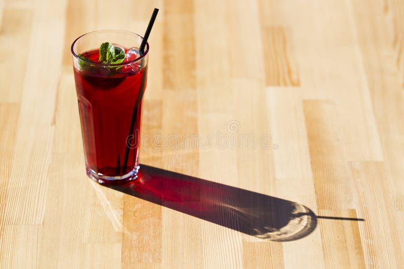 Cool Red Tea with Mint and Ice. Stock Photo - Image of tube, green ...