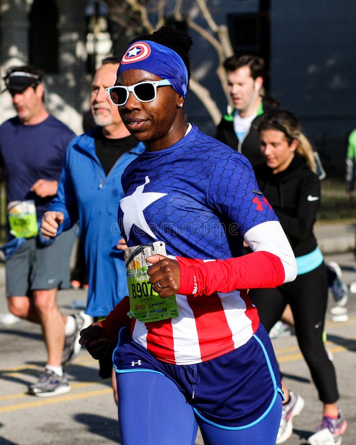 2015 Cooper River Bridge, Charleston, SC Editorial Stock Image - Image ...