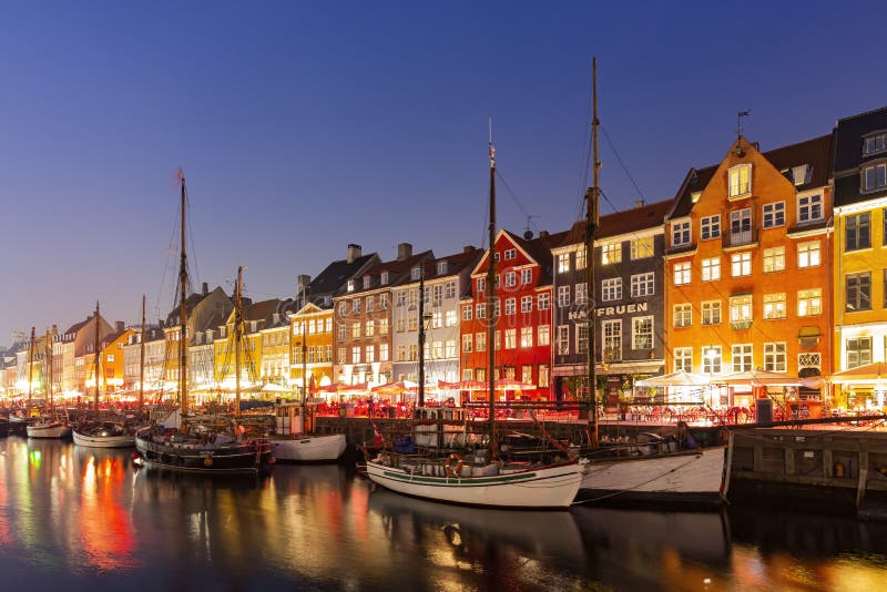 Night View of the Famous Nyhavn, Copenhagen Editorial Image - Image of ...