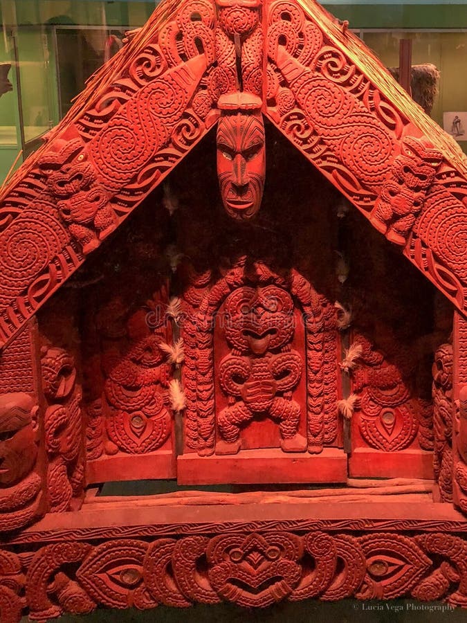 Coral Chinese Artifact Displayed Roja Foto de archivo - Imagen de ...