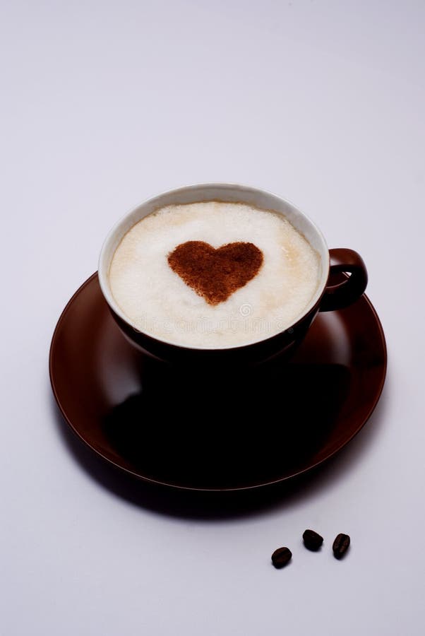 Taza De Café Con El Modelo Del Corazón (imagen Filtrada Imagen de ...