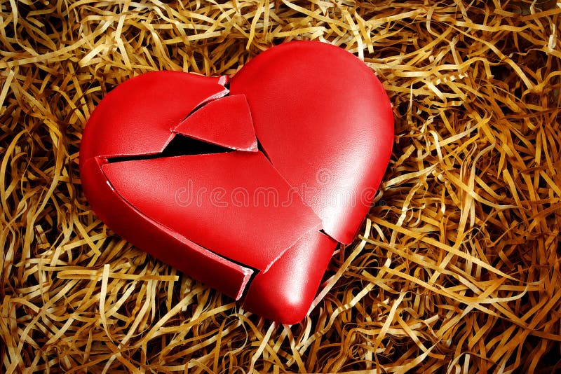 Corazón quebrado foto de archivo. Imagen de salud, vacaciones - 7809154