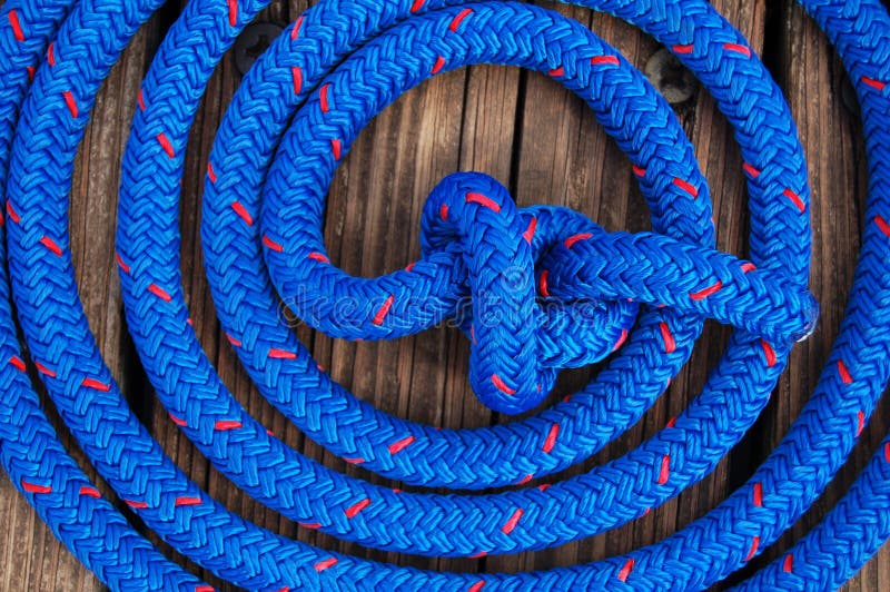 Corde de bateau photo stock. Image du bois, cordon, plaisance - 7684838