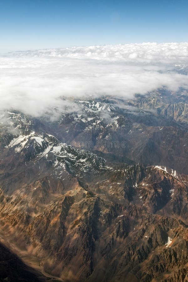 Cordigliera de Los le Ande fotografia stock. Immagine di nubi - 7368478