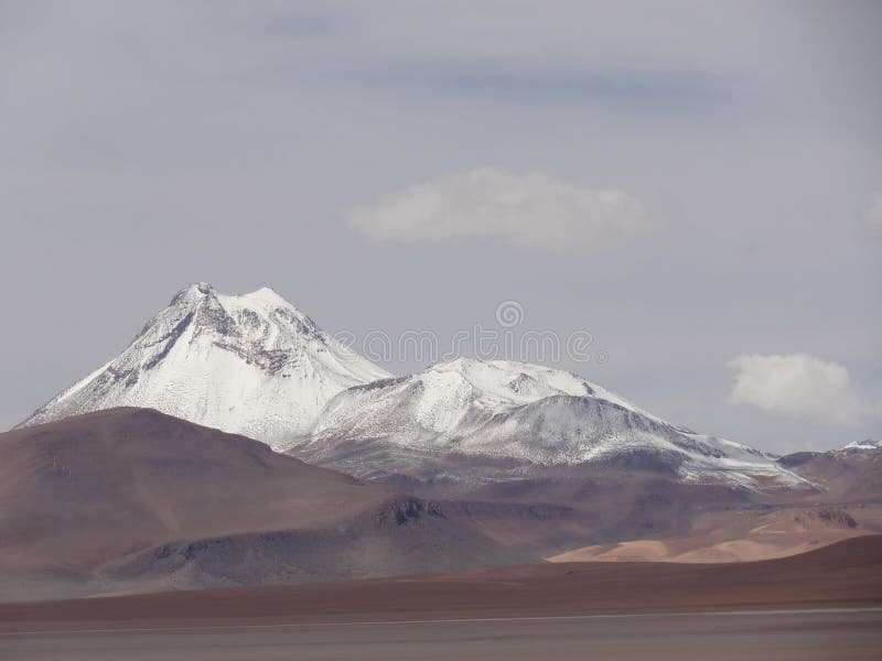 Cordigliera de Los le Ande fotografia stock. Immagine di nubi - 7368478