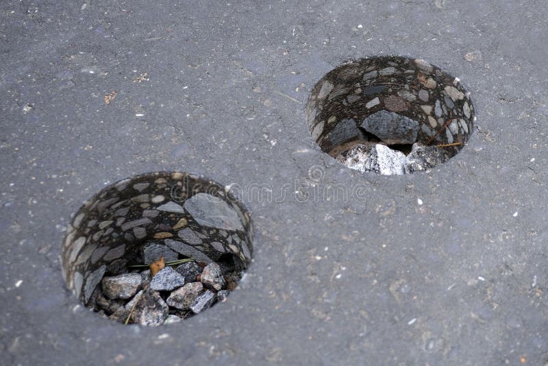 Core Samples Showing Asphalt Pavement Structure Stock Photo - Image of ...