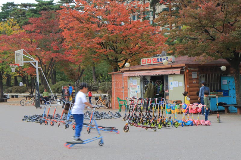 Corea Del Sur De Seul Del Parque De Yeouido Foto editorial - Imagen de ...