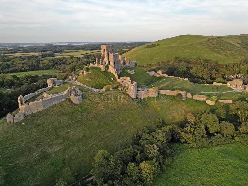 Corfe Castle at Golden Hour Editorial Photo - Image of stone, tourism ...