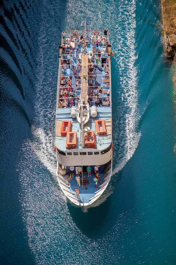 The Corinth Canal editorial stock image. Image of corinth - 41040914