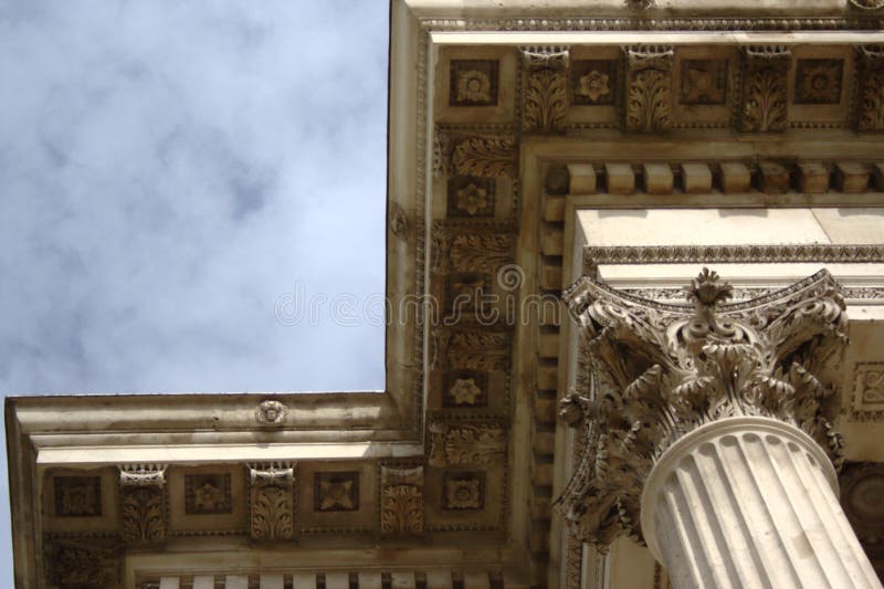 Corinthian Column and Entablature Stock Image - Image of corner ...