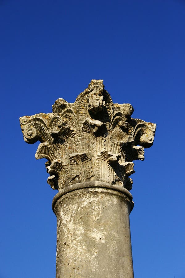 Corinthian Order Column In Ancient Corinth. Stock Image - Image of ...