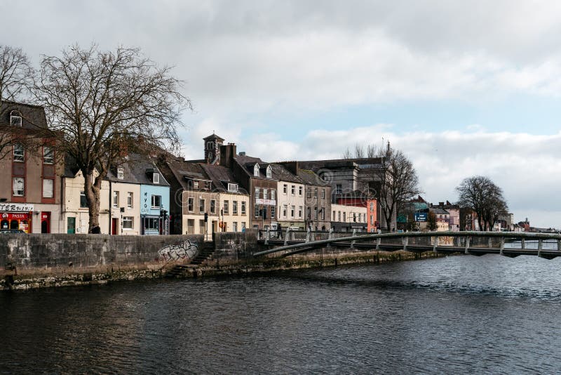 Riverside of Cork editorial stock image. Image of ireland - 105294754