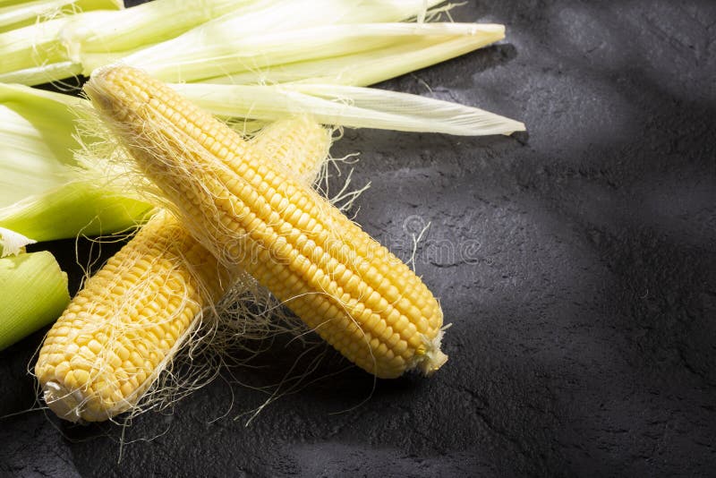 Corn on the Cob on the Table, Sweet Corn Stock Image - Image of wood ...
