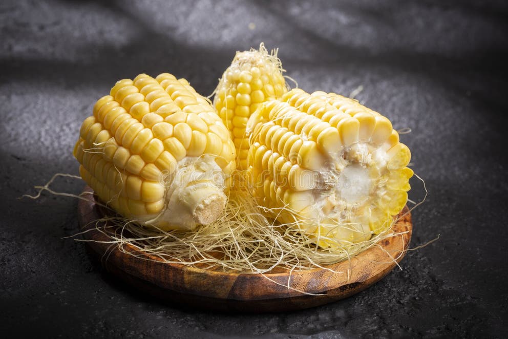 Corn on the Cob on the Table, Sweet Corn Stock Photo - Image of meal ...