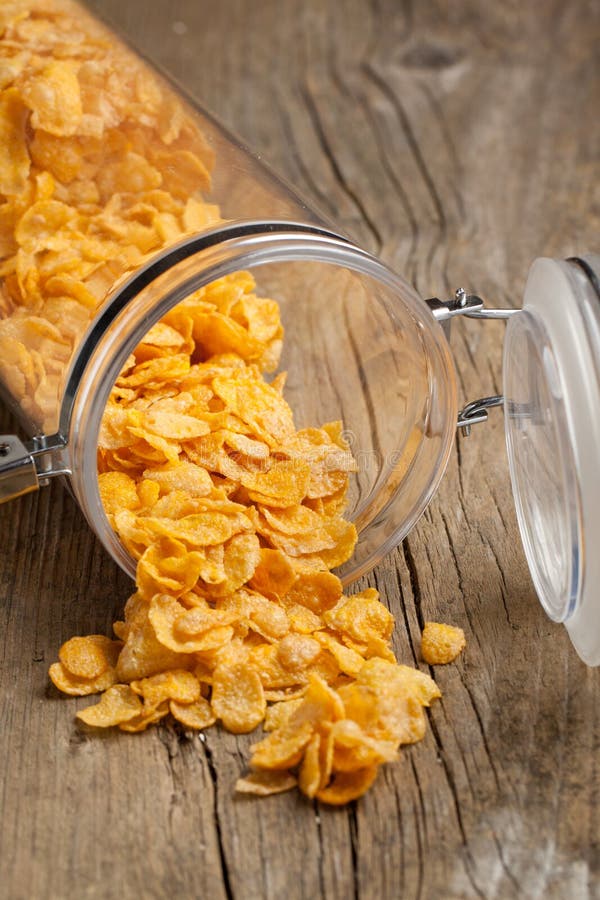 Corn Flakes stockbild. Bild von ursprünglich, rund, diät - 18968423