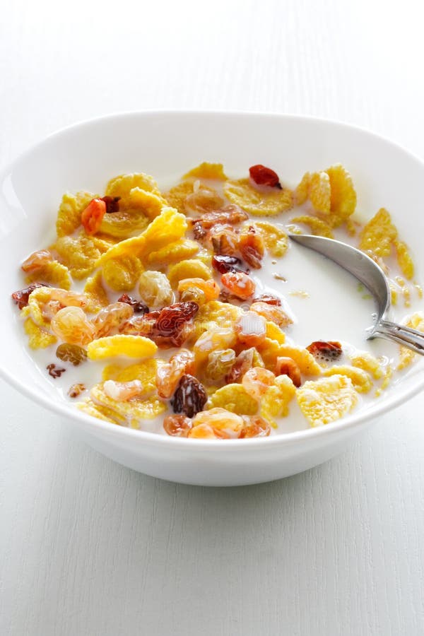 Corn flakes with milk stock image. Image of menu, food - 13343623