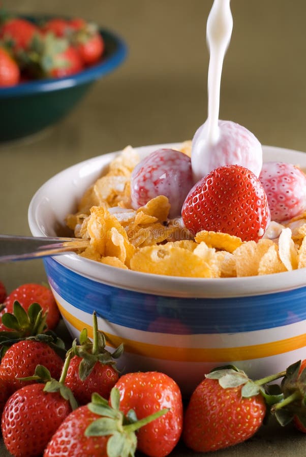 Corn Flakes and milk stock image. Image of pouring, diet - 5739335