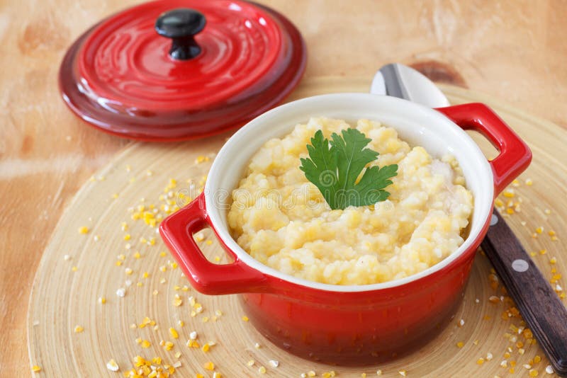 Corn perridge in red bowl stock photo. Image of canjiquinha - 56043674