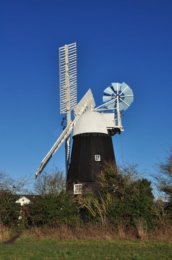 Corn Windmill, Wicken, Cambridgeshire Editorial Photo - Image of ...