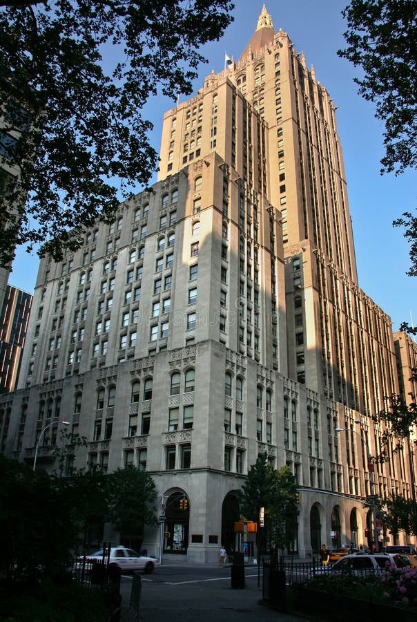 Corner building editorial photo. Image of historic, downtown - 38198946