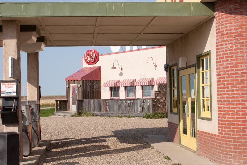 Corner Gas Station editorial stock image. Image of facade - 12474849