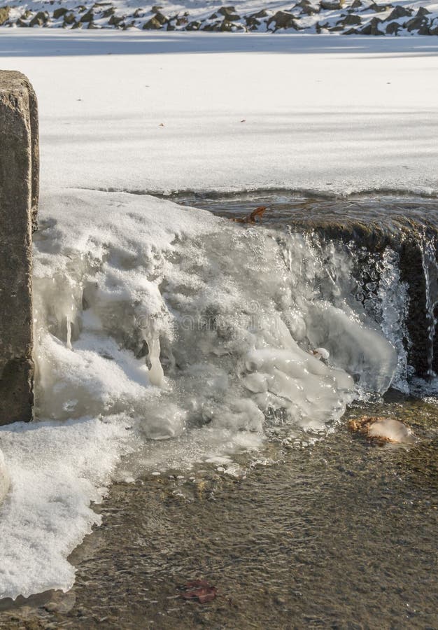 Corner ice formation stock image. Image of sheltzer, corner - 65796909