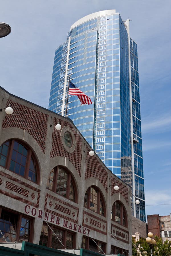 Corner Market Seattle editorial photography. Image of glass - 17678892