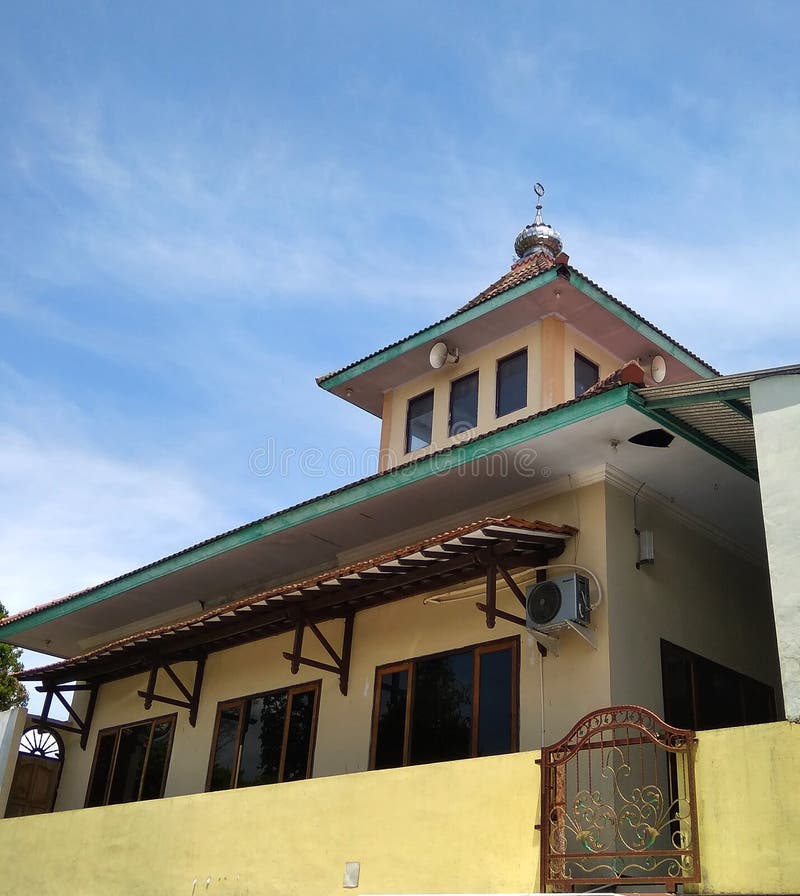 The corner of a mosque editorial photo. Image of mosque - 202365231