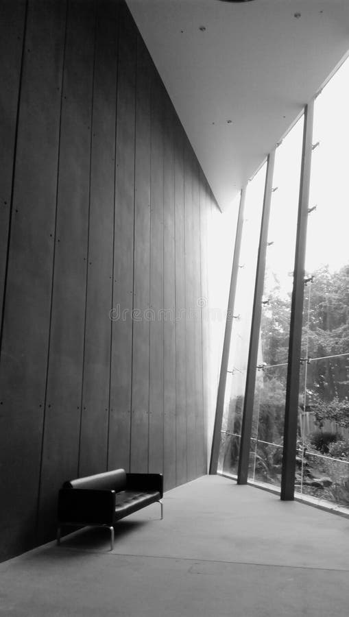 Corner editorial photography. Image of sitting, museum - 131379967