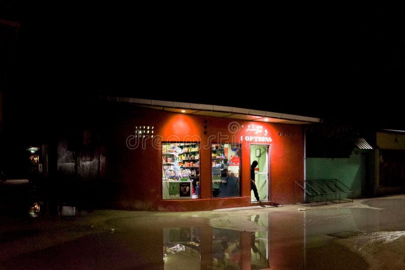 Corner shop editorial stock photo. Image of shop, night - 139349123