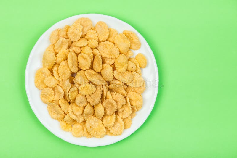 Cornflakes Isolated on White Stock Photo - Image of food, isolated ...
