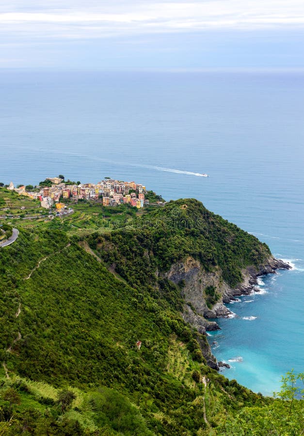 Corniglia photo stock. Image du ville, image, emplacements - 53190280