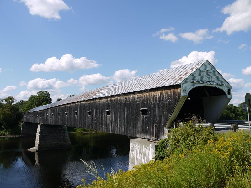 Double span bridge. stock image. Image of metal, transport - 18303575