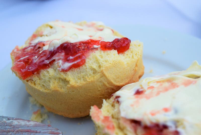 Cornish Cream Tea stock image. Image of yummy, traditional - 43283569